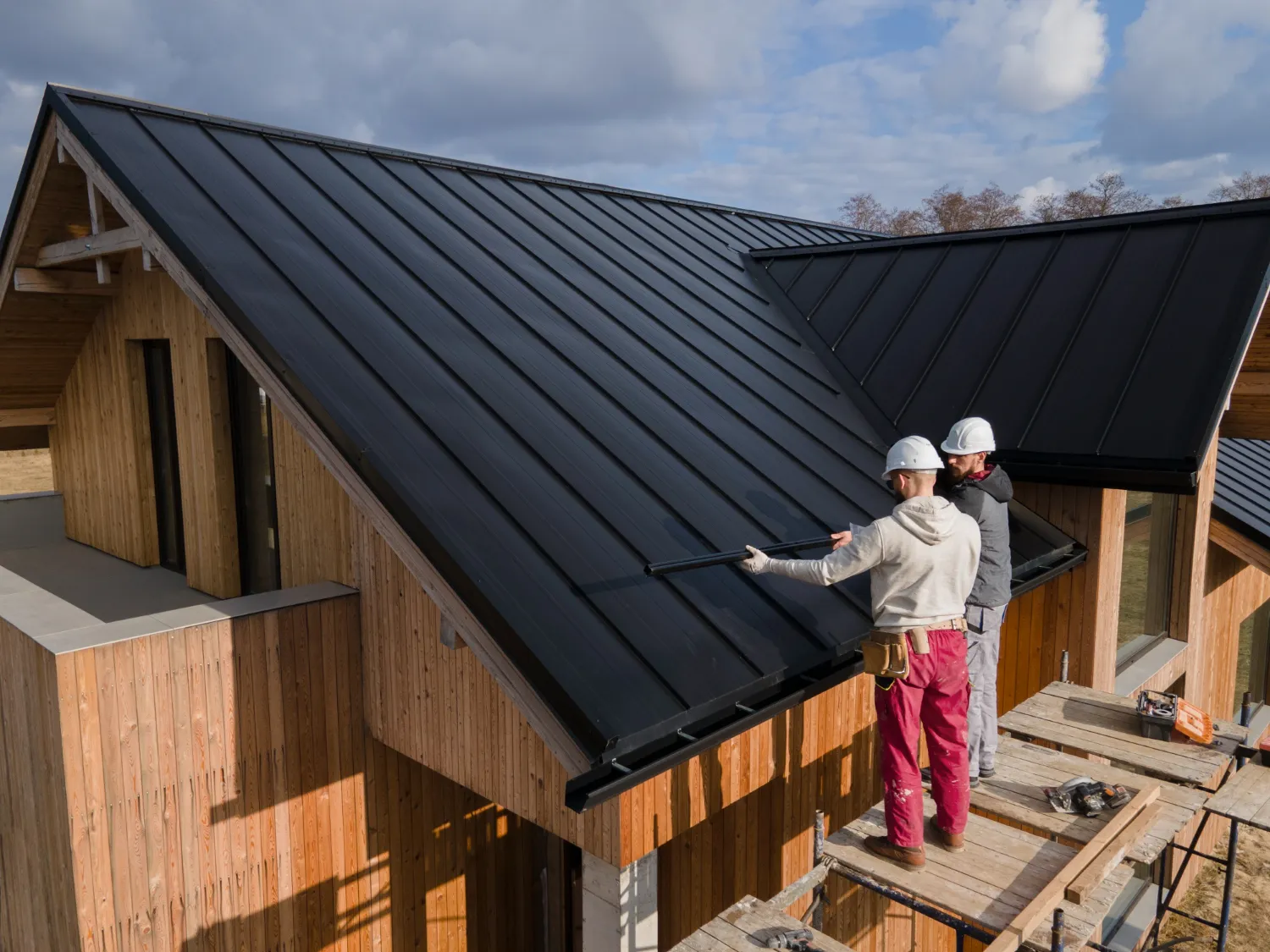 Trusted Roofing Companies in Regina | Hybrid Team